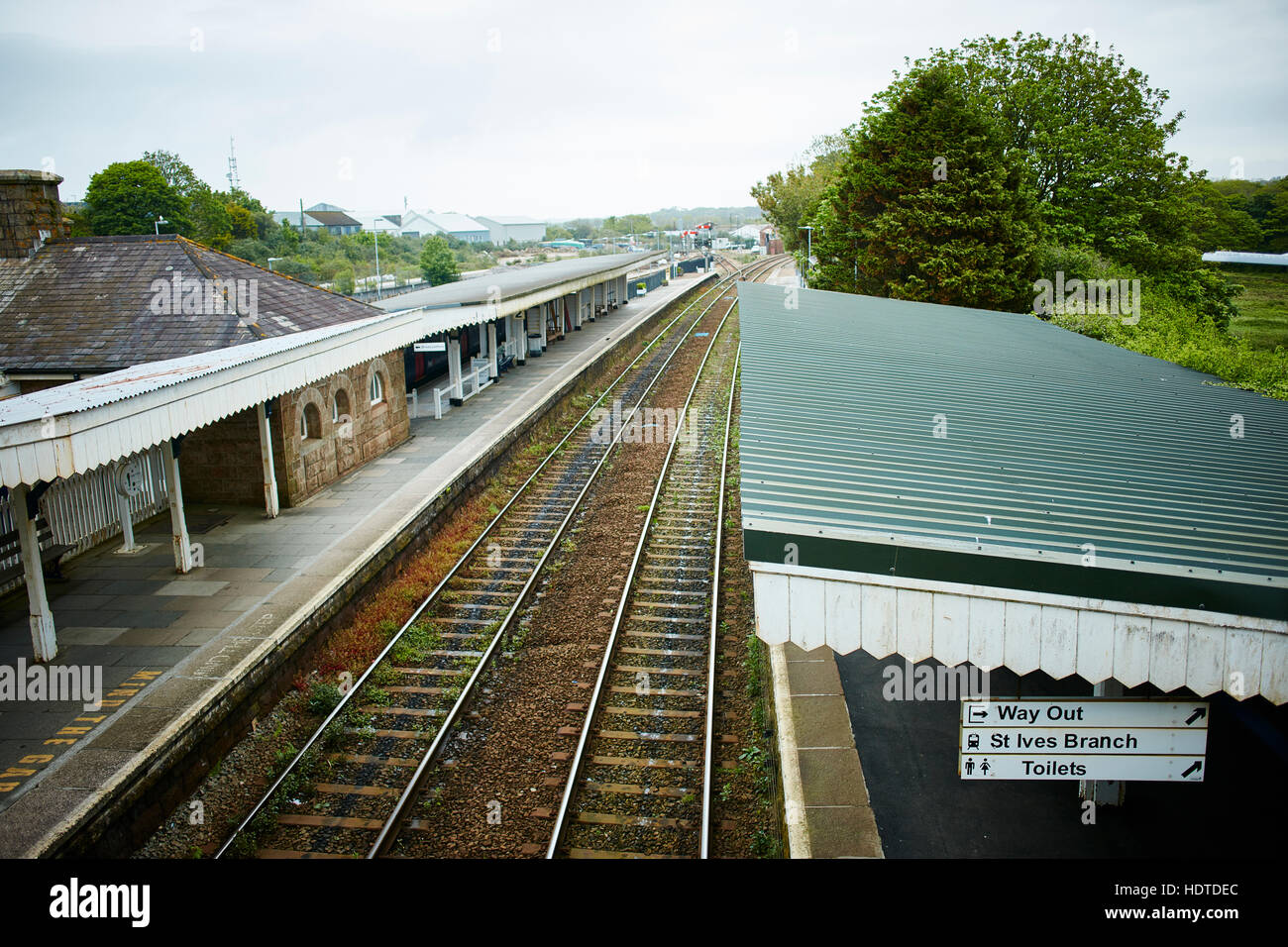 St erth station Banque de photographies et d’images à haute résolution ...
