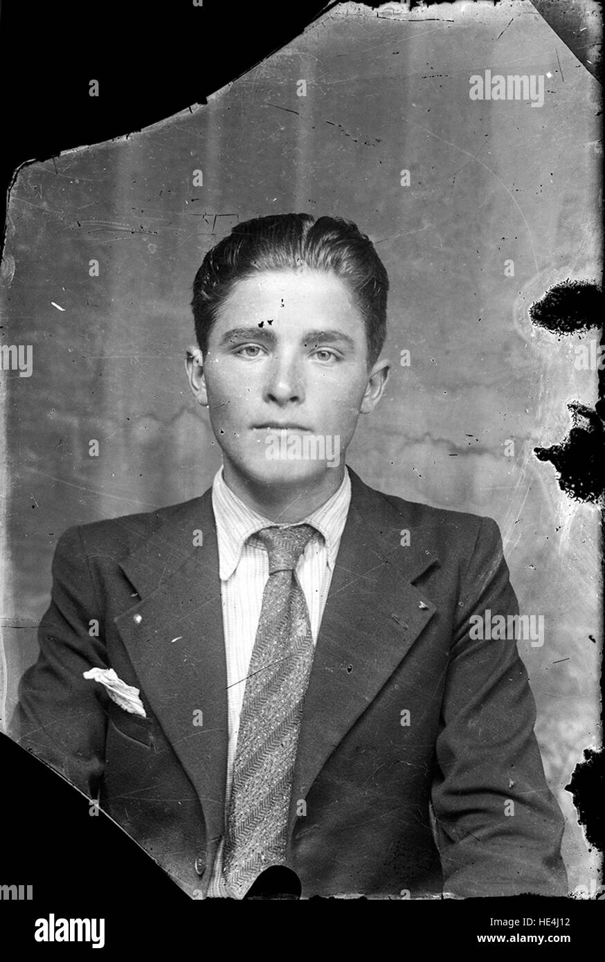 Portrait vintage d'une jeune femme roumaine d'Ialomita, capturé sur ...