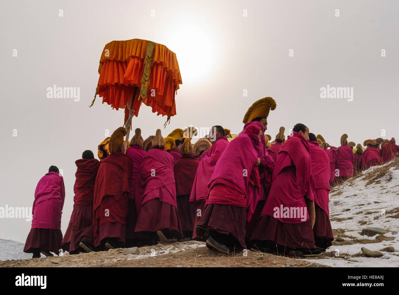 Xiahe : monastère tibétain Labrang au Monlam Festival ; des moines de l ...