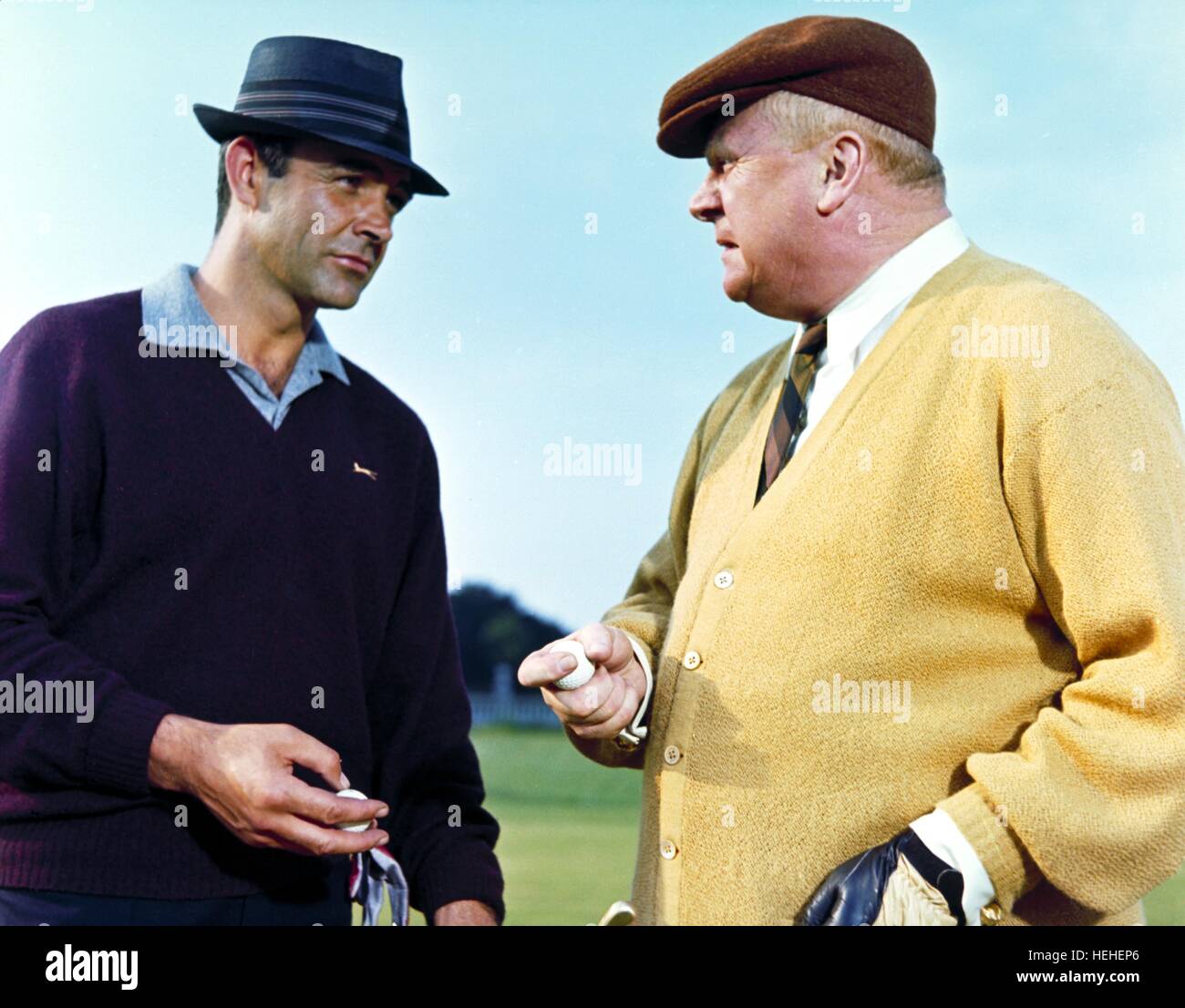 Sean Connery Gert Frobe James Bond Banque d'image et photos - Alamy