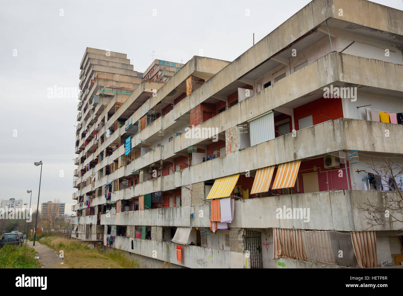 Scampia architecture Banque de photographies et d’images à haute ...