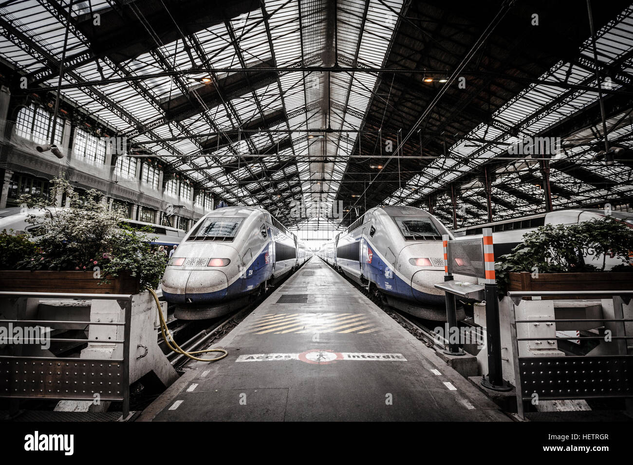 Tgv bullet trains gare gare Banque de photographies et d’images à haute ...