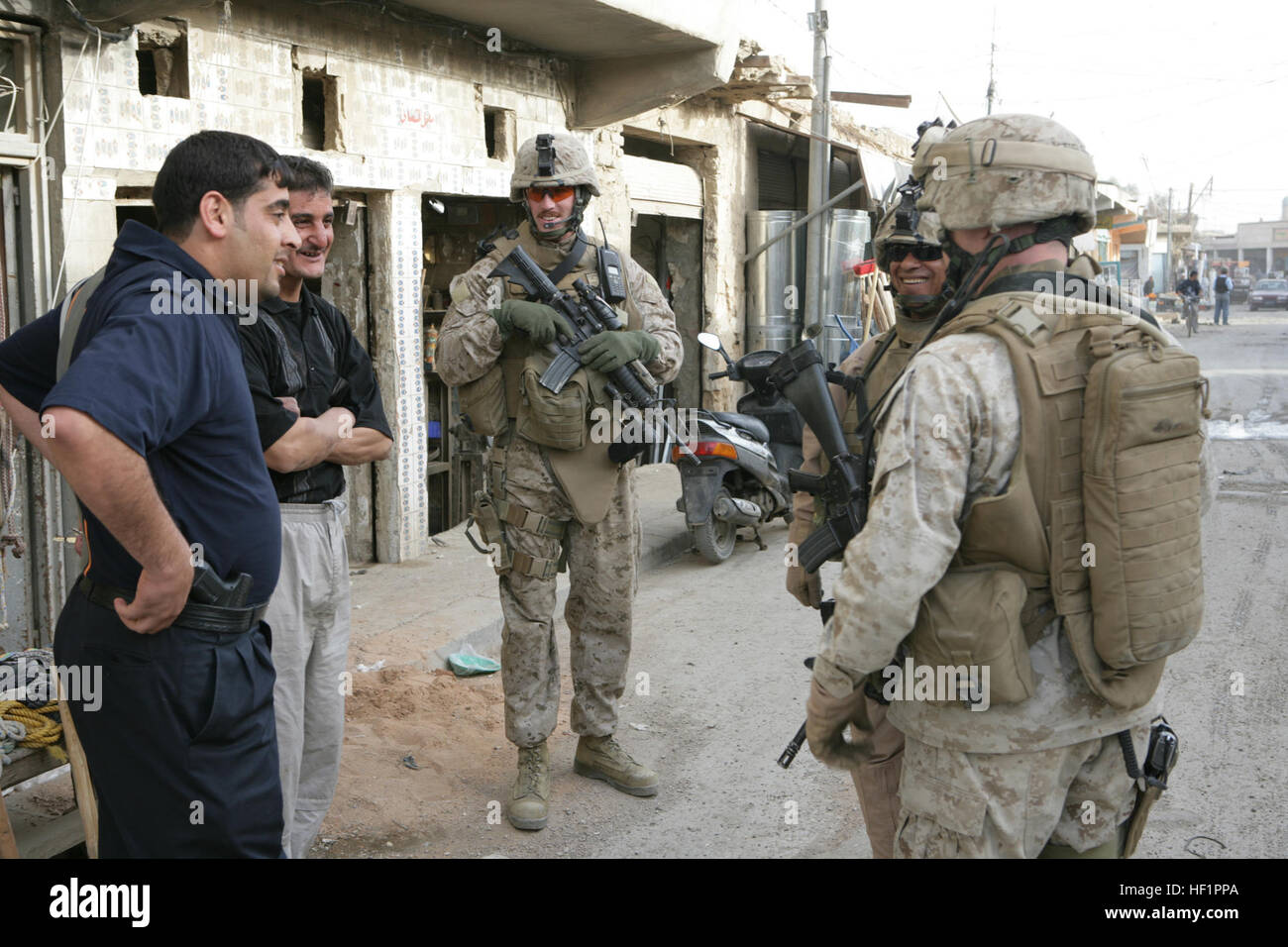 2 8 marines Banque de photographies et d’images à haute résolution - Alamy