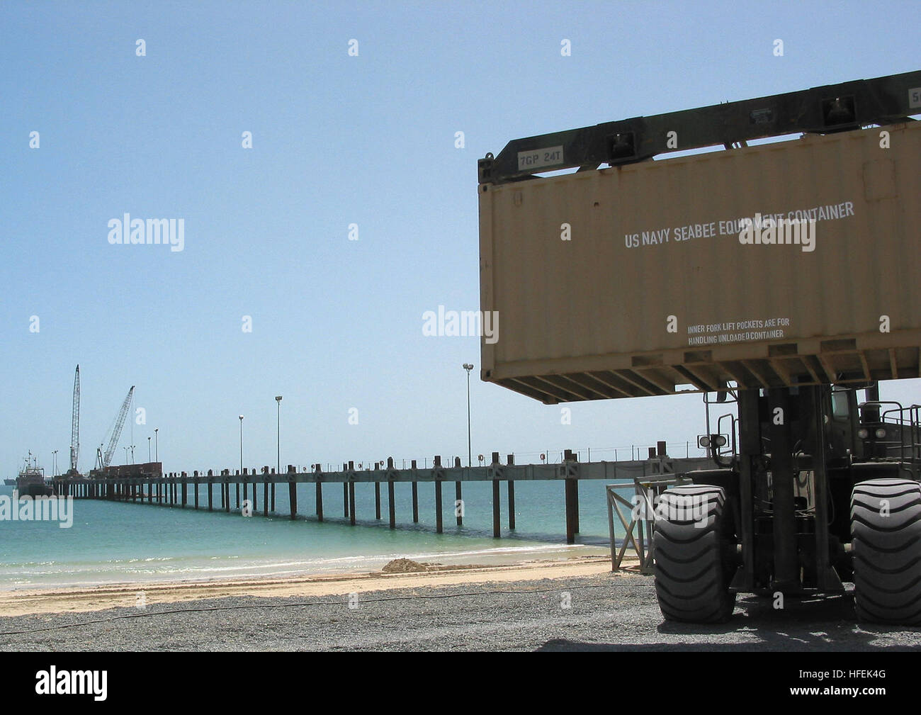 Navy elevated causeway system modular Banque de photographies et d ...