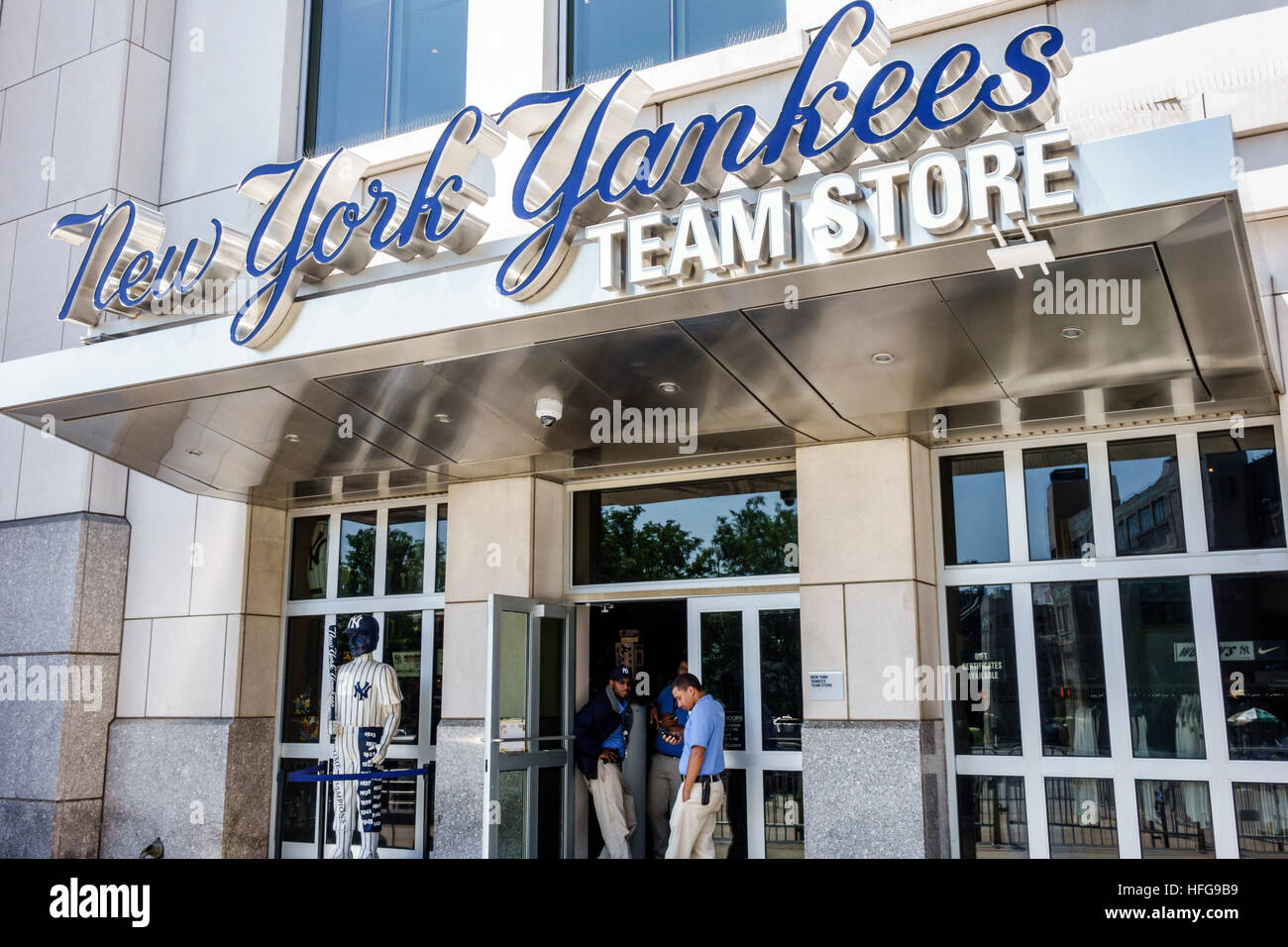 New york yankees team store Banque de photographies et d’images à haute ...