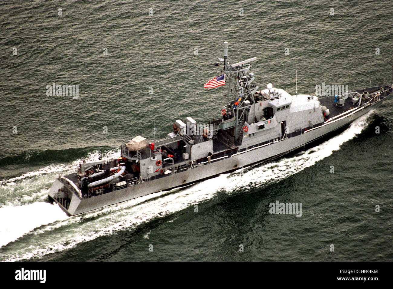 Port Aérien Vue de côté de la patrouille côtière USS CHINOOK (PC-9) en ...