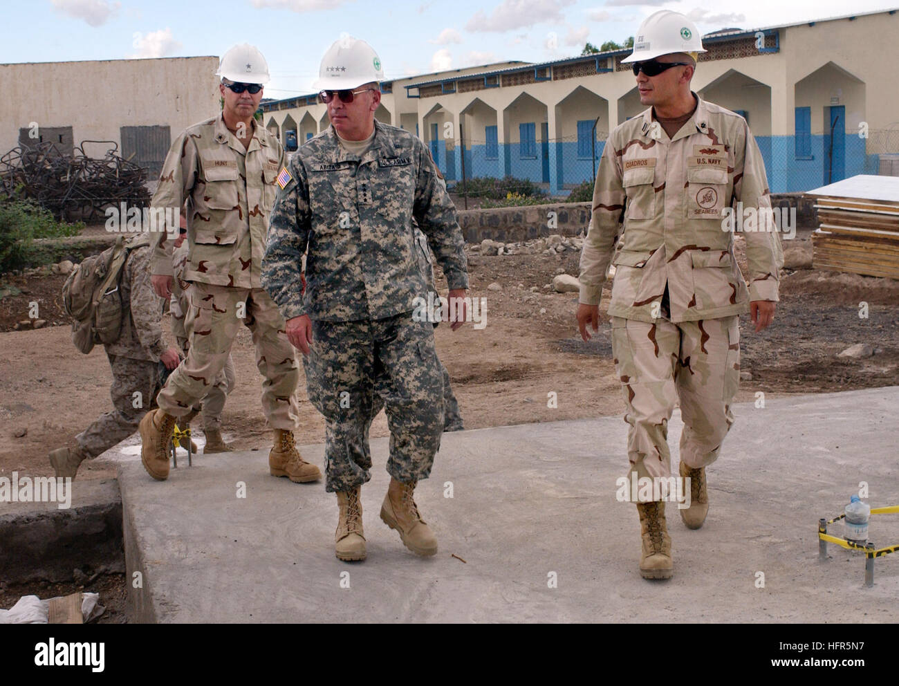 U s army gen john abizaid Banque de photographies et d’images à haute ...