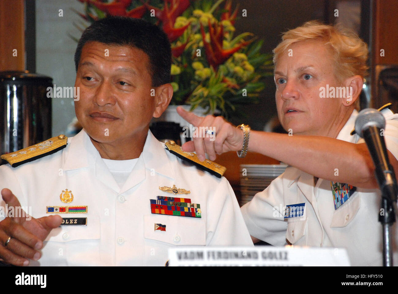 Vice adm ferdinand golez Banque de photographies et d’images à haute ...