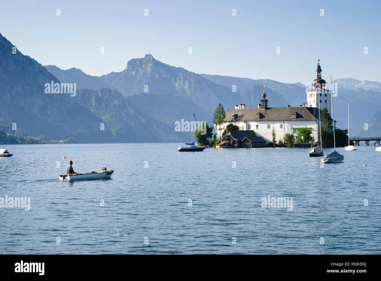 Lac château ort dans le traunsee Banque de photographies et d’images à ...