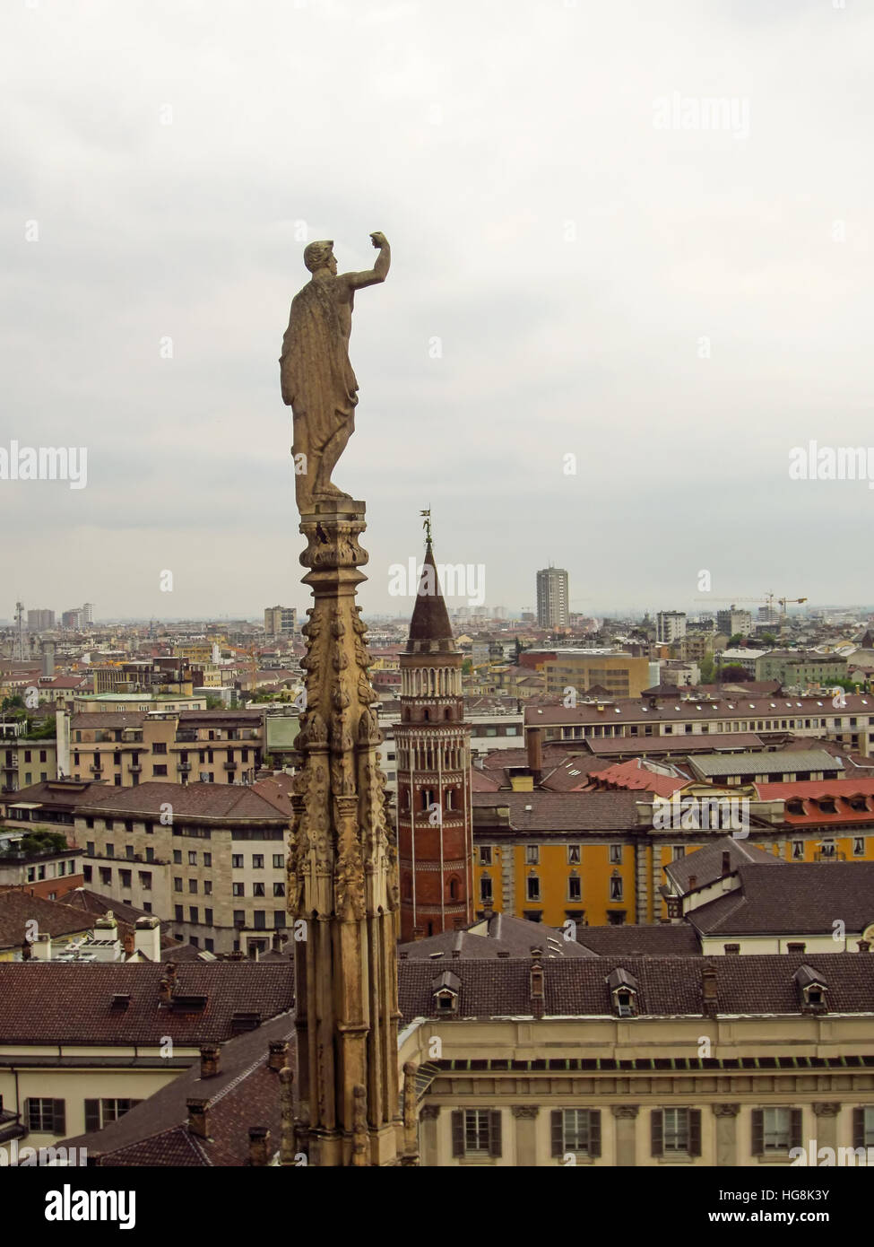 Toits de milan italie Banque de photographies et d’images à haute ...