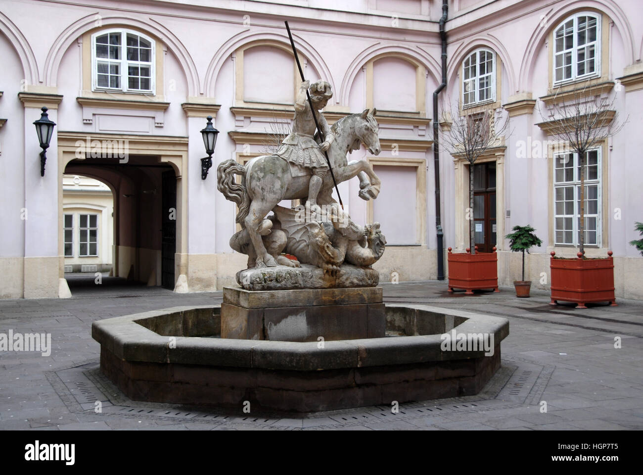 Monument de saint georges et du dragon Banque de photographies et d ...