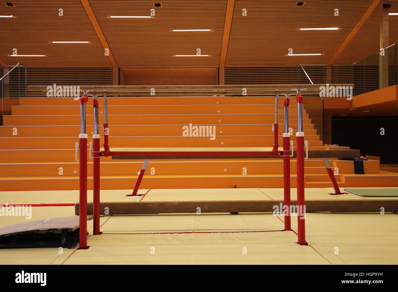 Appareils de gymnastique d'un club de gymnastique dans les Îles Féroé ...