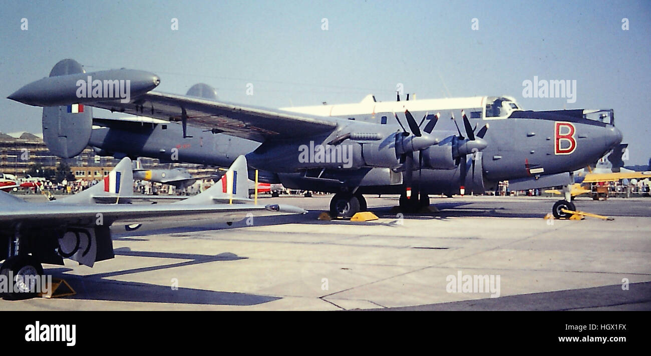 Shackleton aircraft Banque de photographies et d’images à haute ...