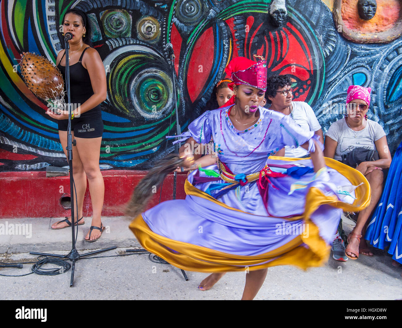 Chanteurs de la salsa cubaine Banque de photographies et d’images à ...