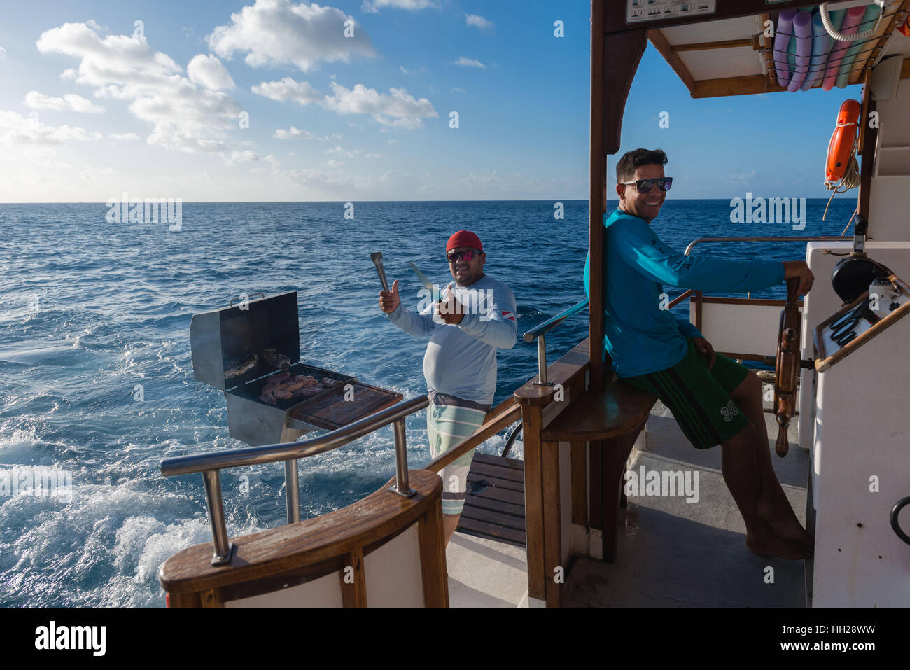 Manger sur le bateau Banque de photographies et d’images à haute ...