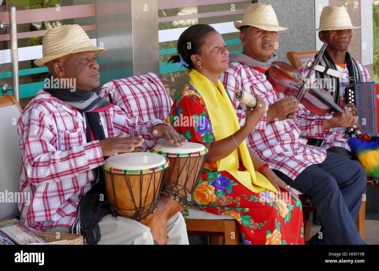 Artiste malgache Banque de photographies et d’images à haute résolution ...