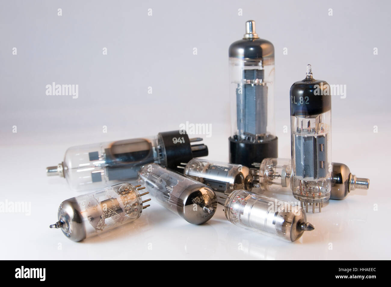 Radio tubes Banque de photographies et d’images à haute résolution - Alamy