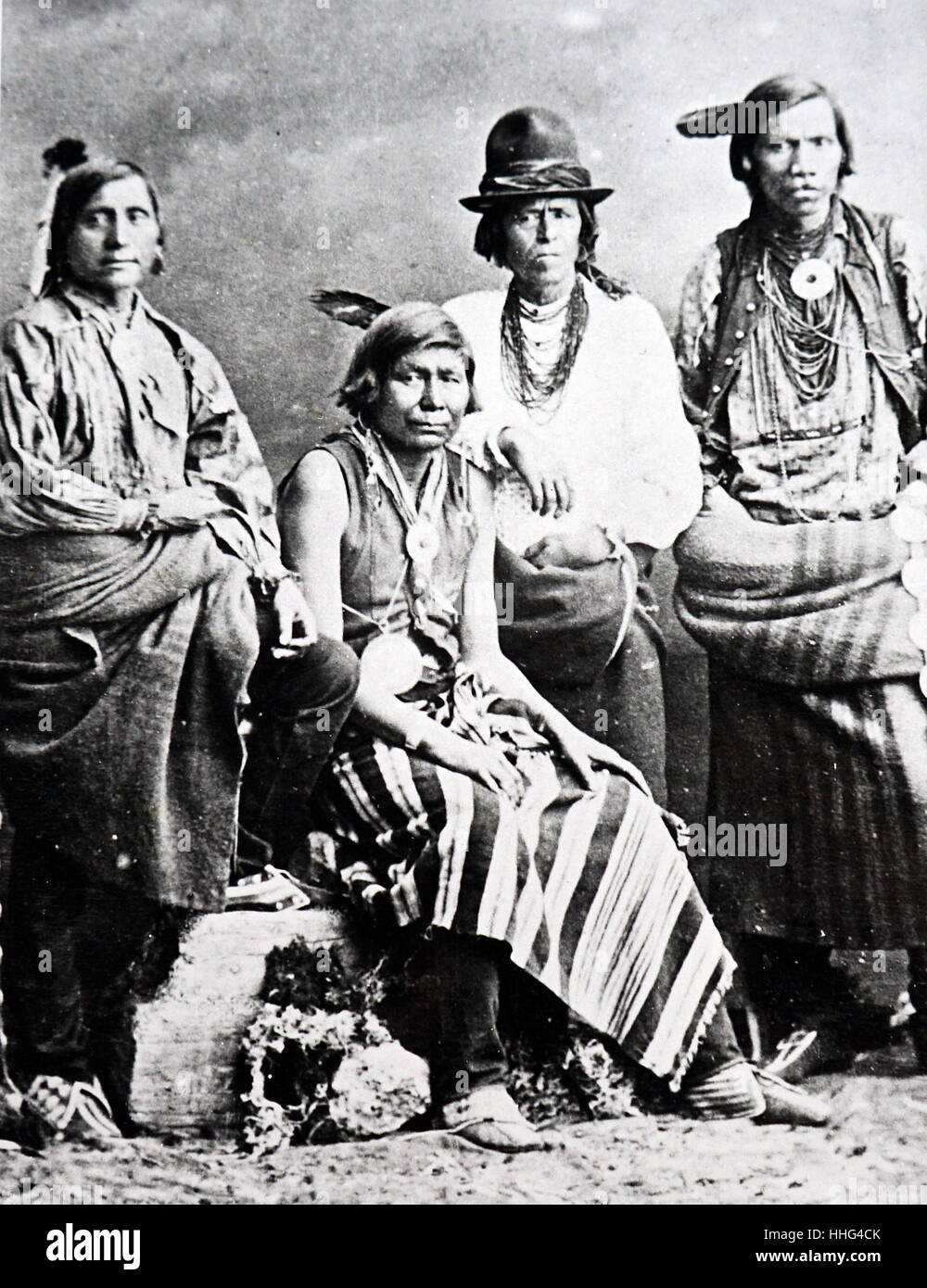 Les Indiens autochtones du Chili. Photographie 1885 Photo Stock - Alamy