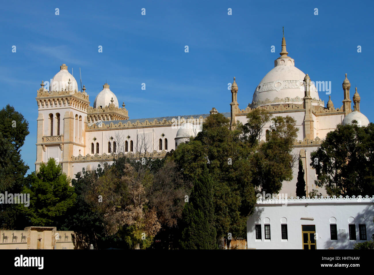Cathédrale saint louis de carthage Banque de photographies et d’images ...