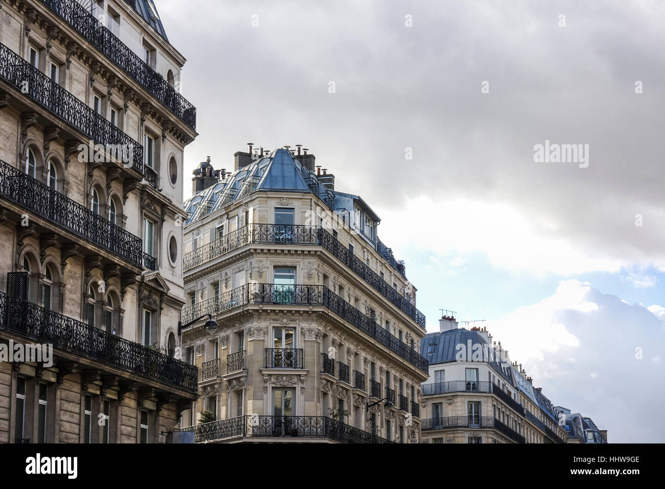 Architecture haussmanienne Banque de photographies et d’images à haute ...