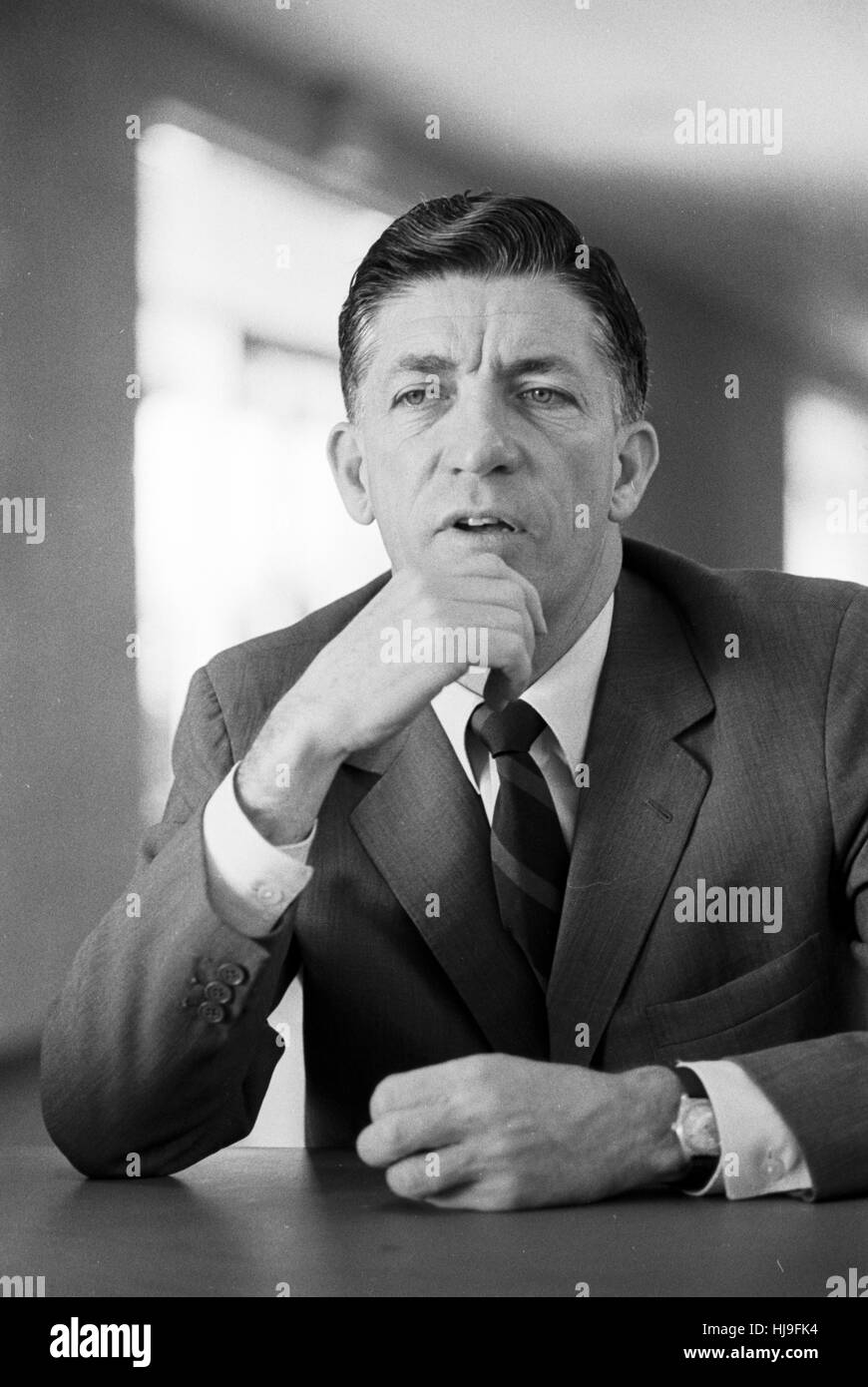 Lisa najeeb halaby queen noor of jordan Banque de photographies et d ...