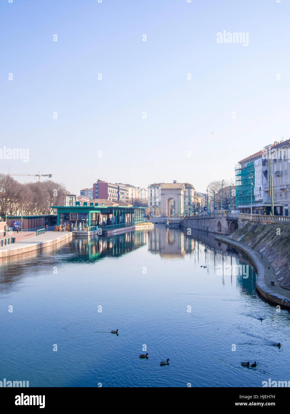 Milan skyline Banque de photographies et d’images à haute résolution ...