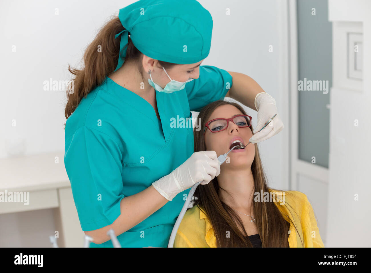 Chez dentiste Banque de photographies et d’images à haute résolution ...