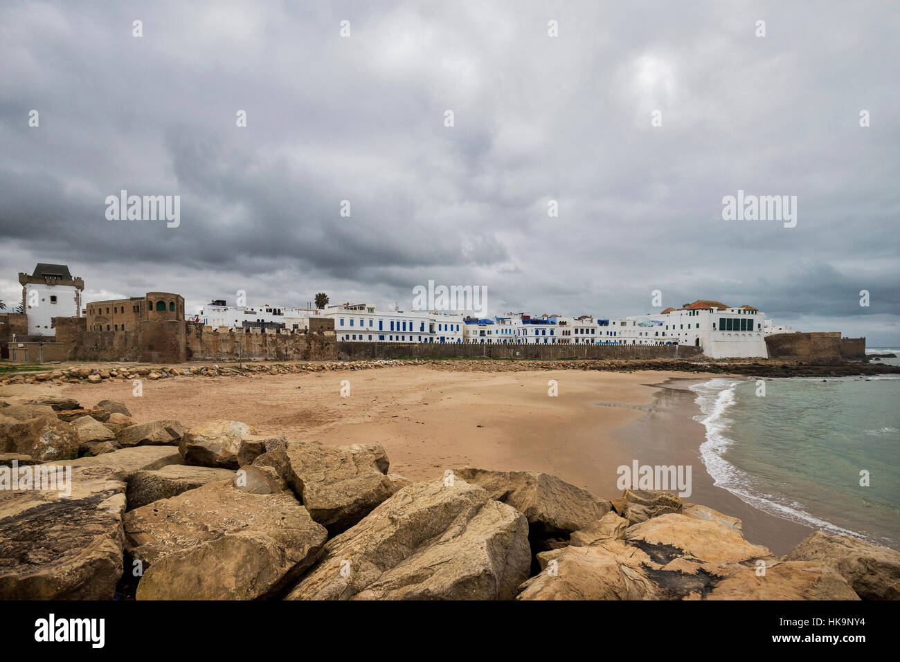 Asilah beach Banque de photographies et d’images à haute résolution - Alamy