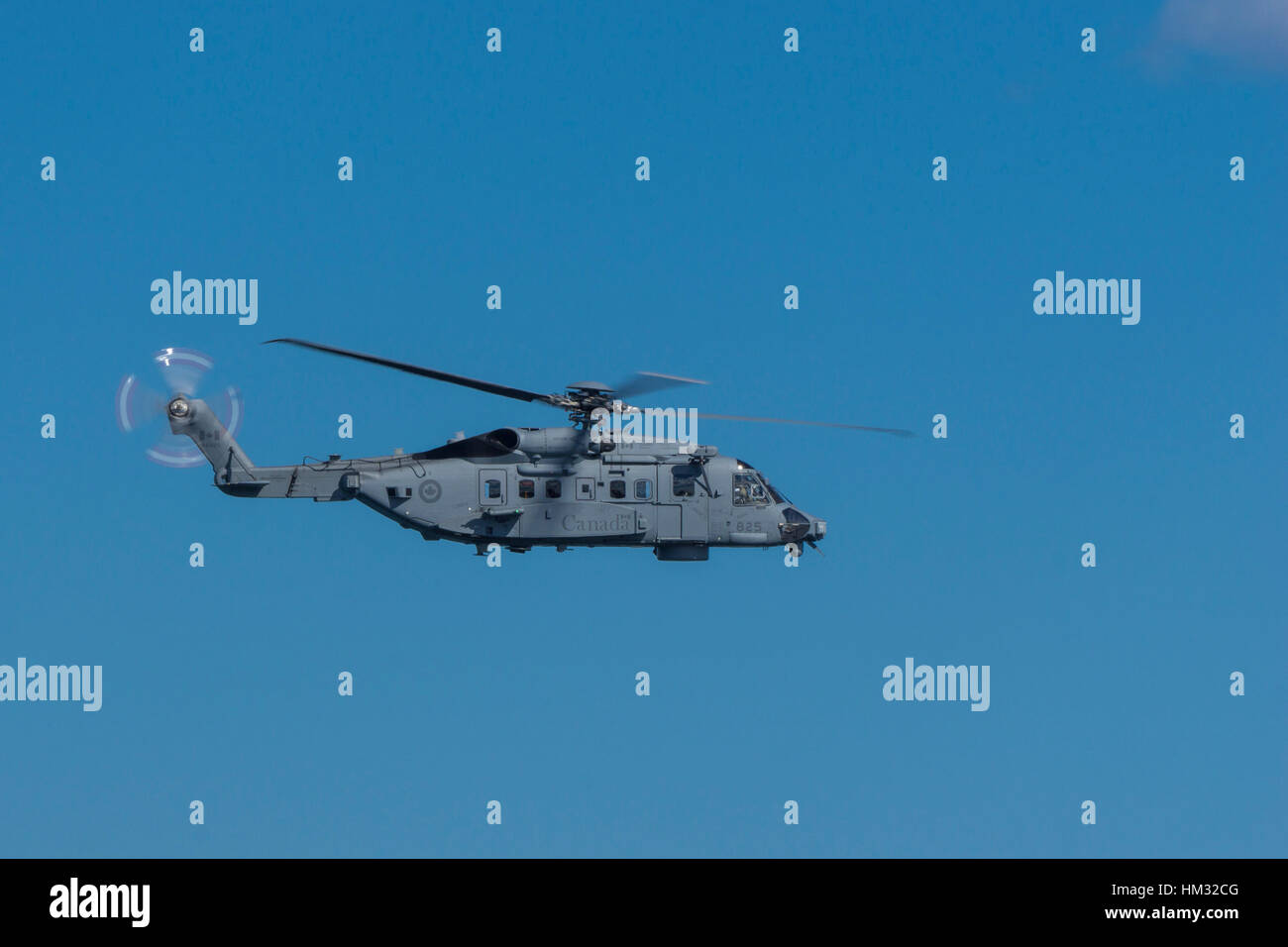 L'Aviation royale du Canada, le CH-148 Cyclone est une version ...