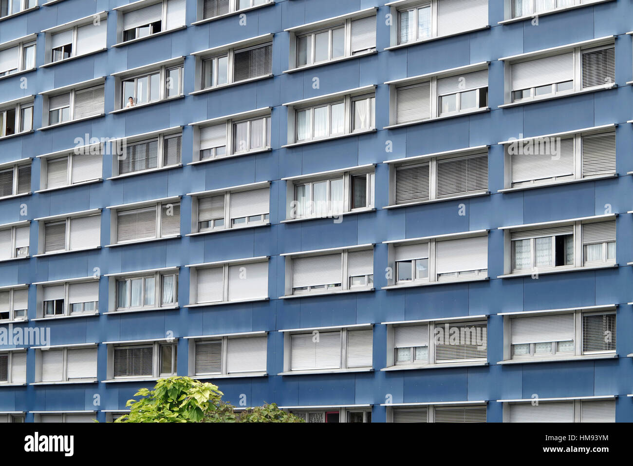 France, Paris, 12e arrondissement. Bâtiment vu du Viaduc des Arts ...