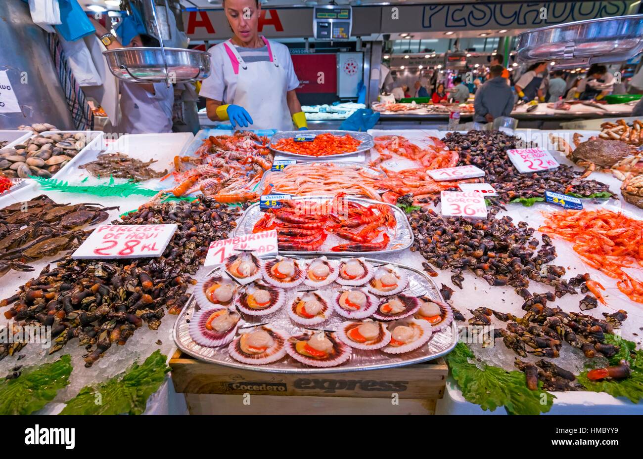 Marché aux poissons de santander Banque de photographies et d’images à ...