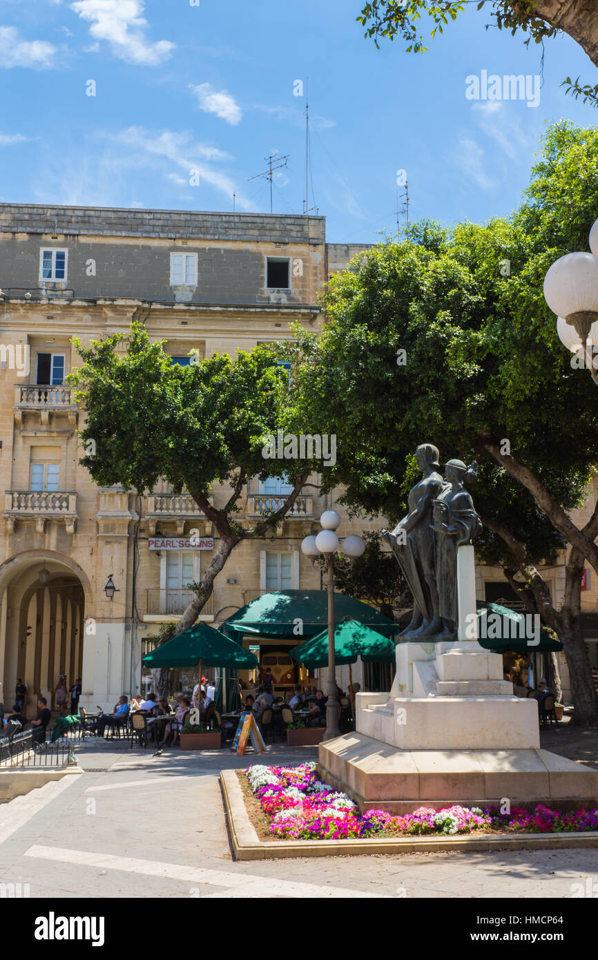 Maltese beer Banque de photographies et d’images à haute résolution - Alamy