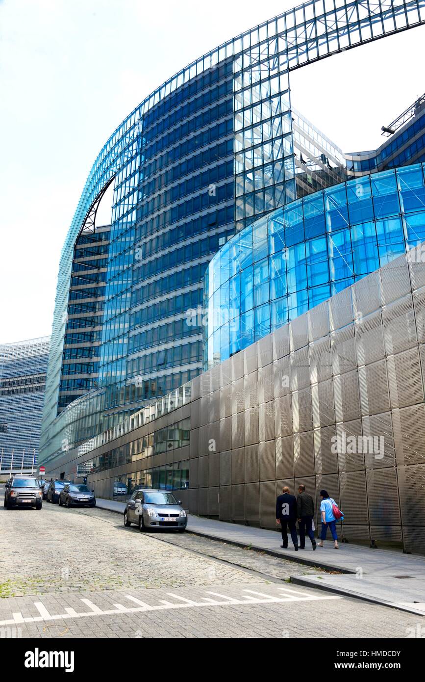 Quartier européen de Bruxelles, le droit - Bâtiment Charlemagne, une ...