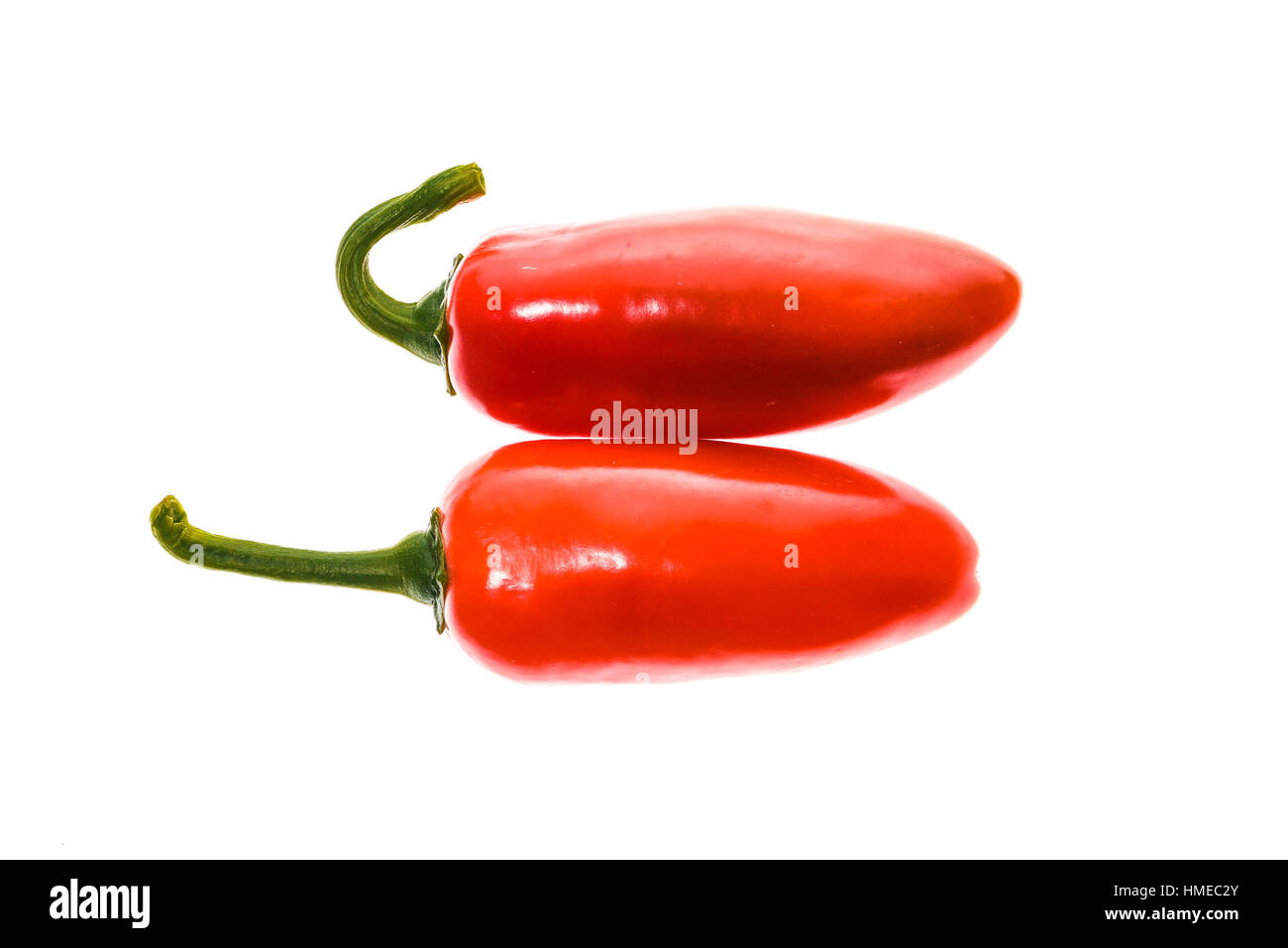 Rouge mûre piment piment jalapeno ou des Caraïbes Mexique isolé sur ...