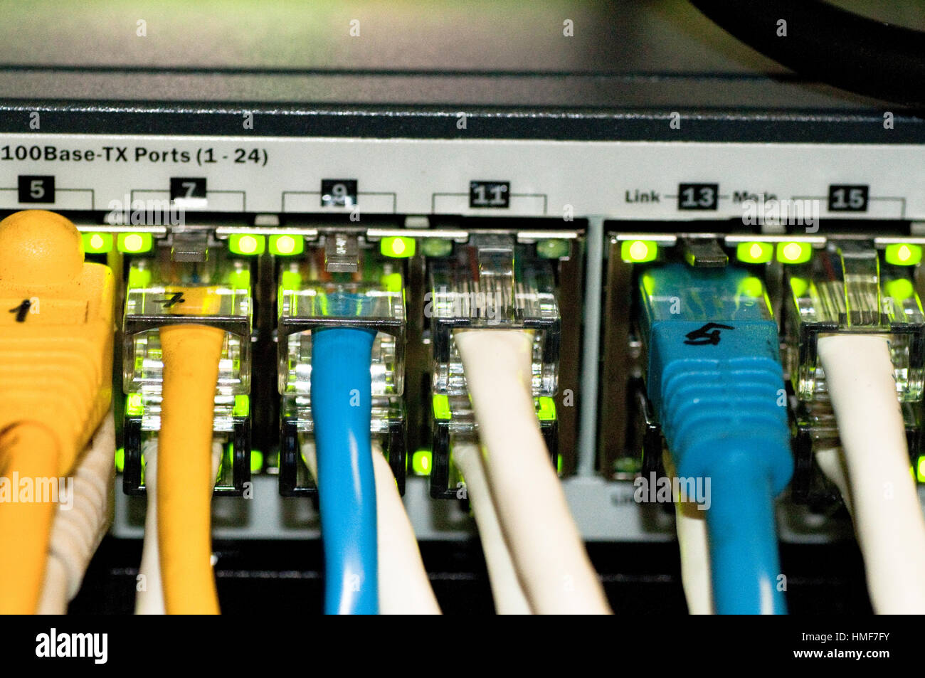 Network switch Banque de photographies et d’images à haute résolution ...