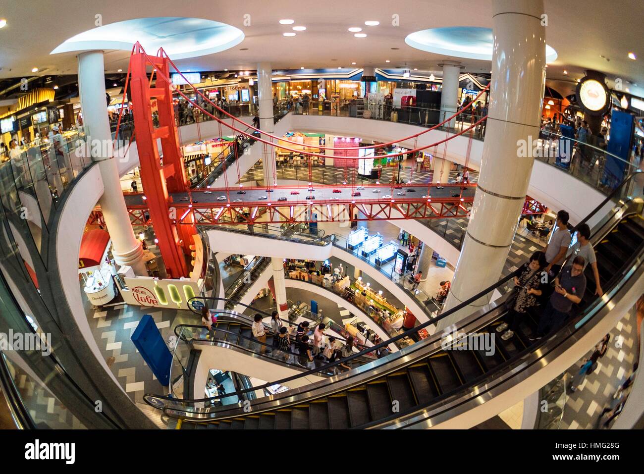 Terminal 21 shopping mall in bangkok Banque de photographies et d ...