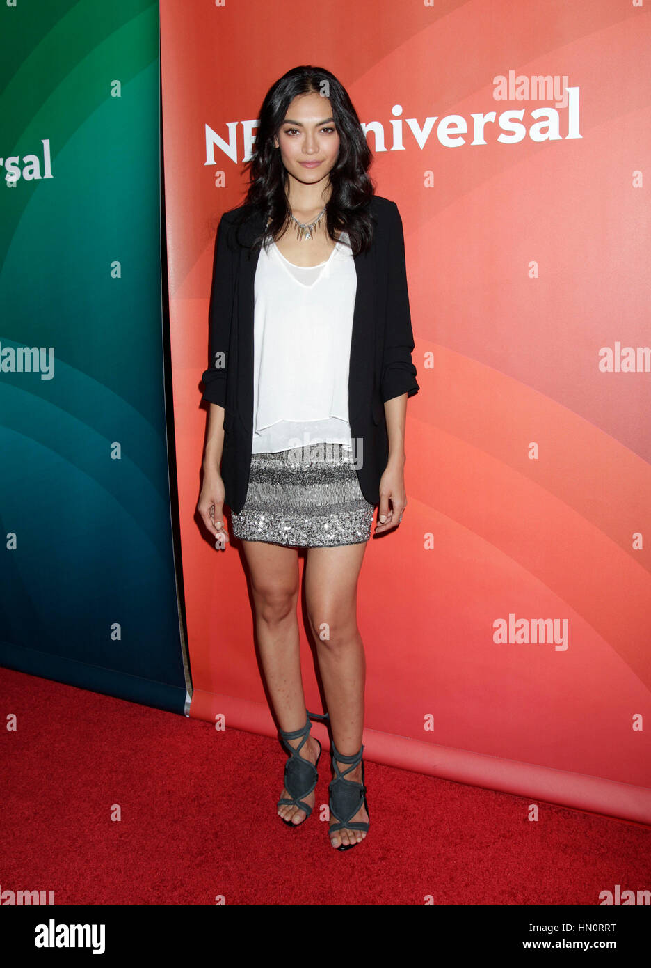 Florence Faivre arrive à la presse NBCUniversal Tour à l'APF de 2015 le ...