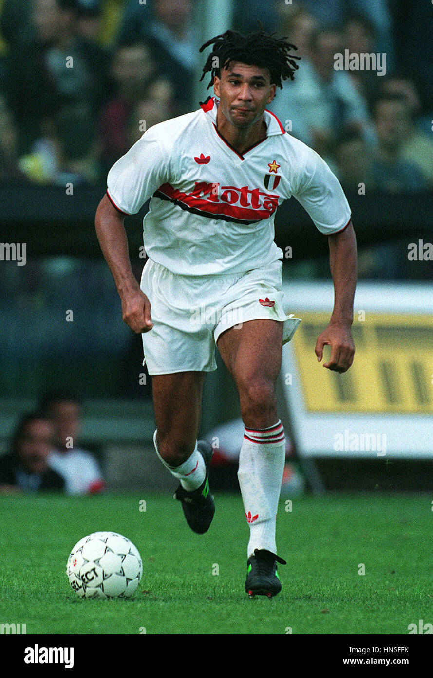 Gullit ac milan Banque de photographies et d’images à haute résolution ...