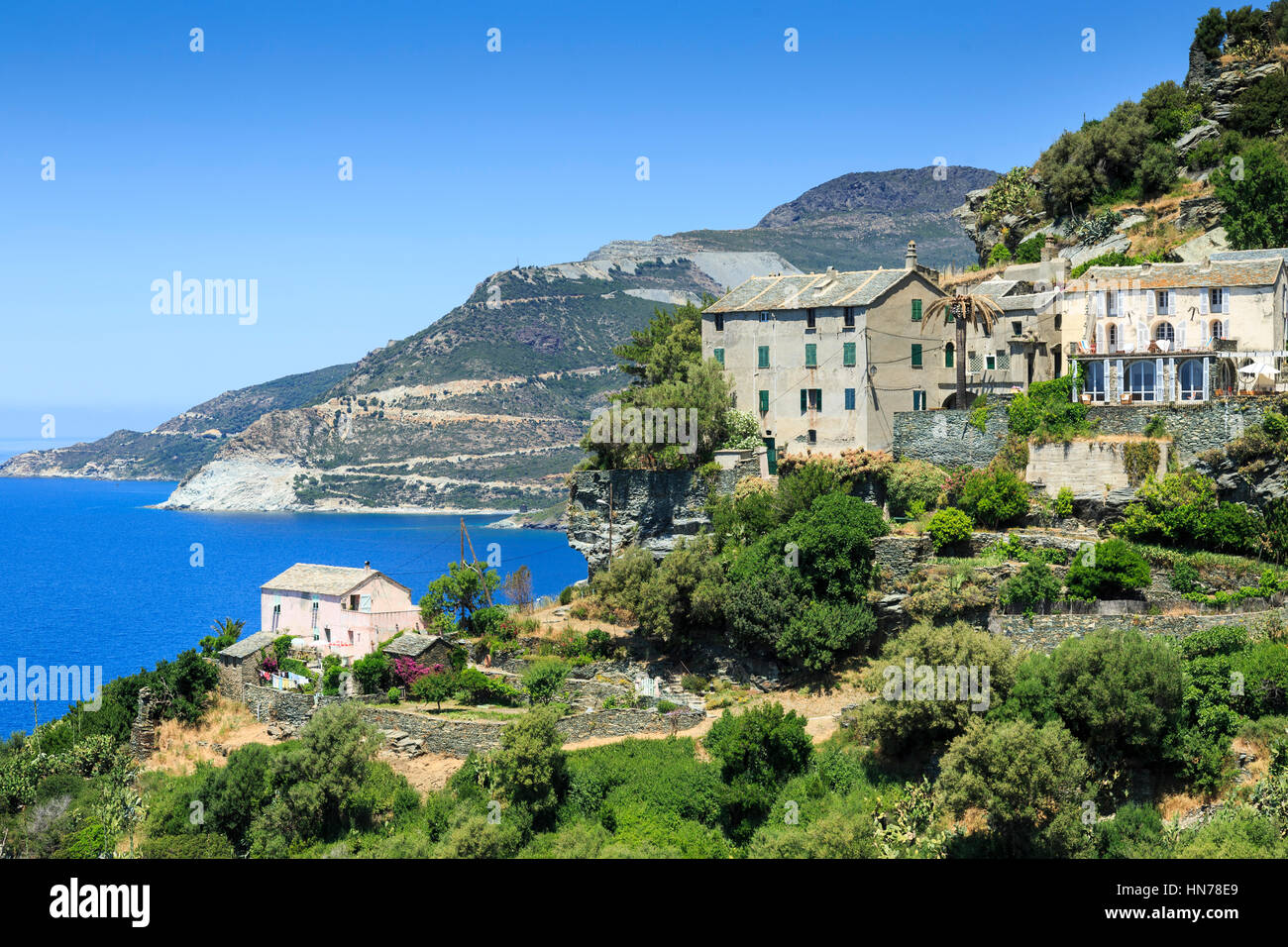 Village du cap corse Banque de photographies et d’images à haute ...