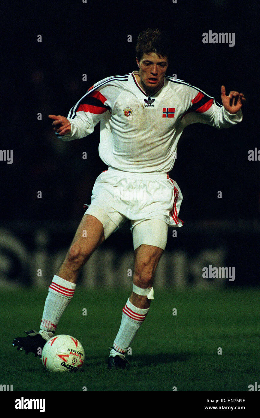 Karl petter loken Banque de photographies et d’images à haute ...