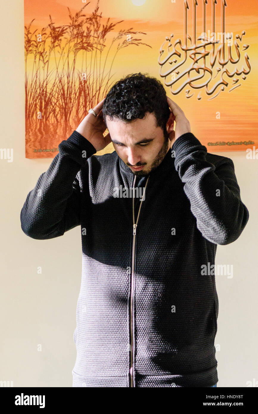 Prier vers la mecque Banque de photographies et d’images à haute ...