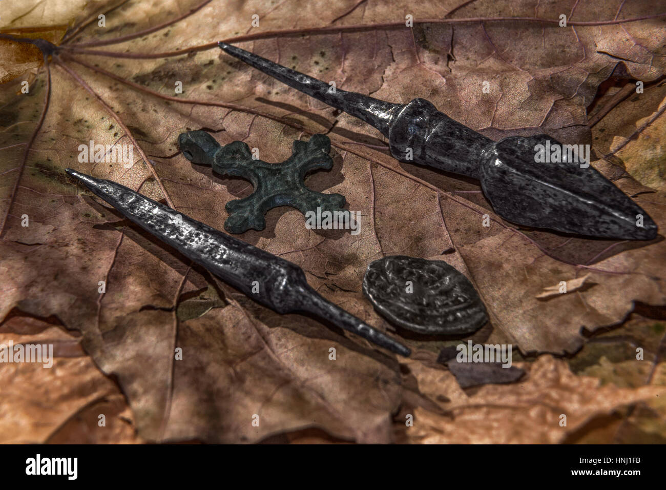 Artefacts médiévaux Banque de photographies et d’images à haute résolution - Alamy