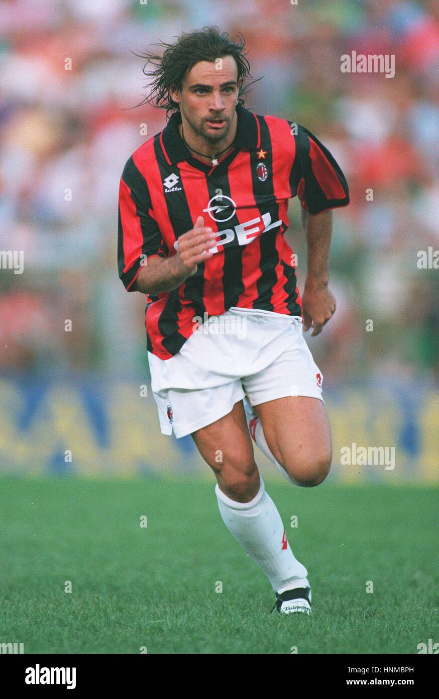 Marco simone ac milan 09 Banque de photographies et d’images à haute ...