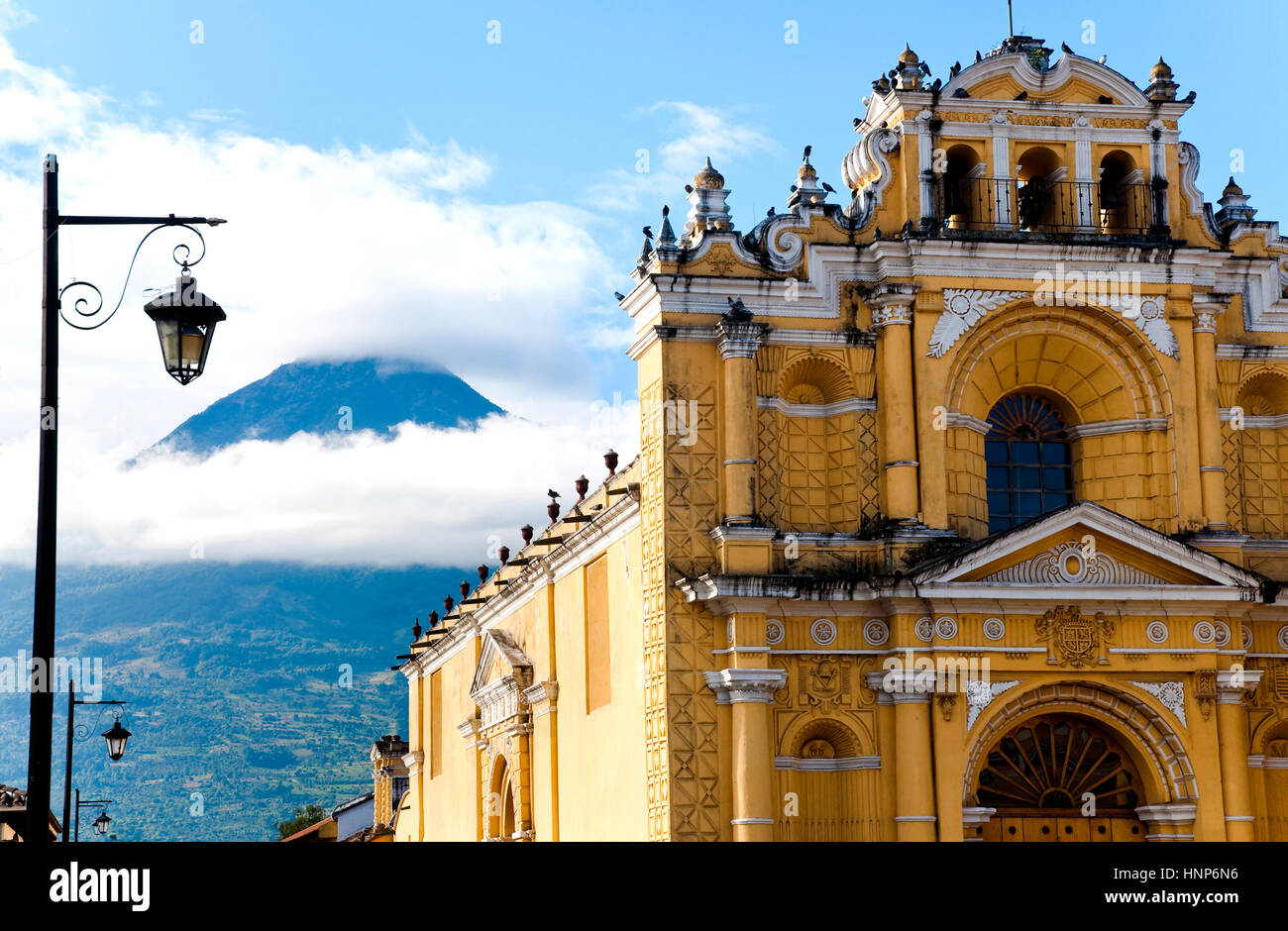 Antigua ciudad colonial de guatemala Banque de photographies et d ...