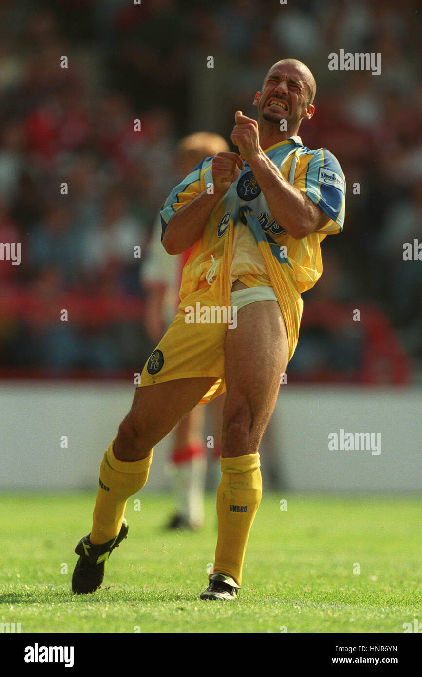 Vialli 1996 Banque de photographies et d’images à haute résolution - Alamy