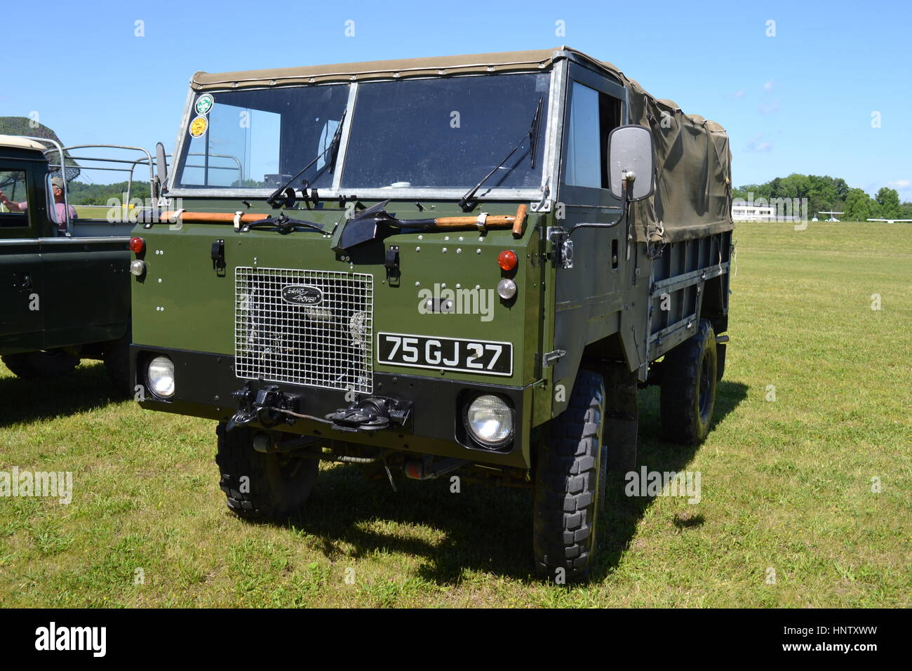 British army land rover in Banque de photographies et d’images à haute ...