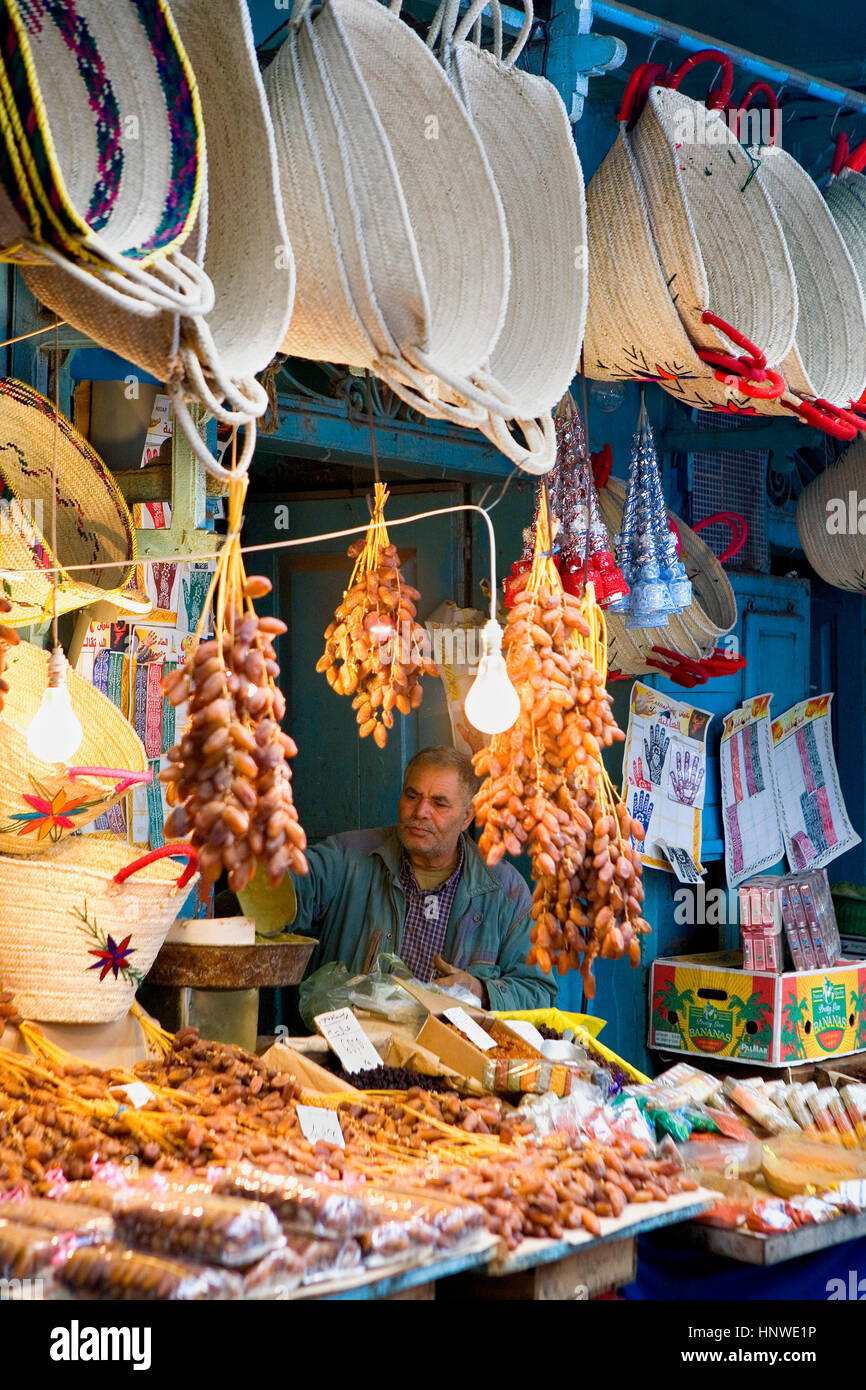 Souk market bazaar sousse tunisia travel shopping tunisian Banque de ...