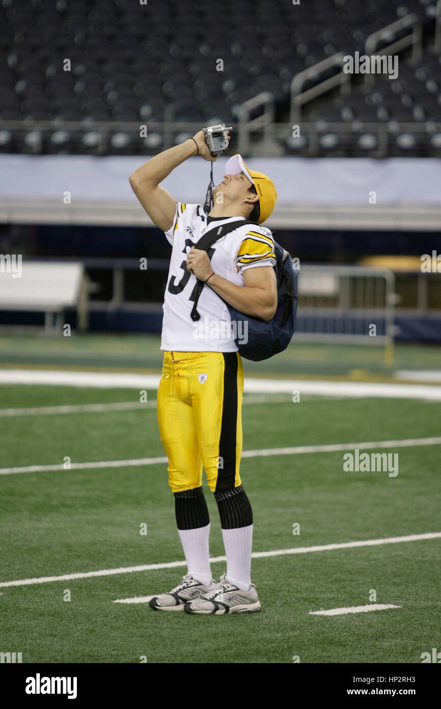 Pittsburgh Steelers Anthony Madison utilise une caméra au Super Bowl en ...