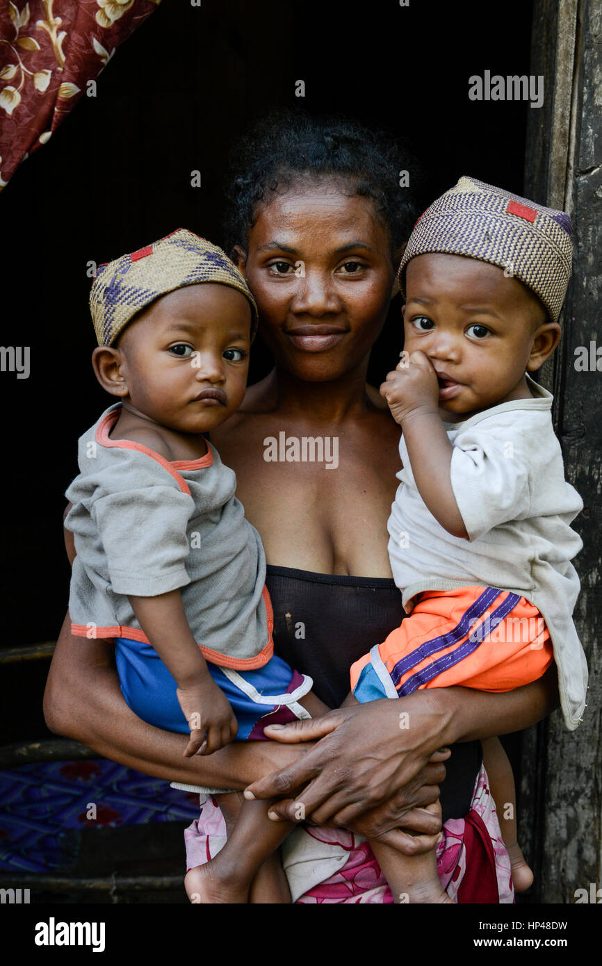 MADAGASCAR, Mananjary, la tribu Antambahoaka, fady, selon les règles de ...