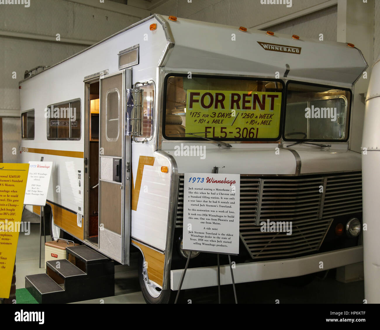 Vintage winnebago motorhome Banque de photographies et d’images à haute ...